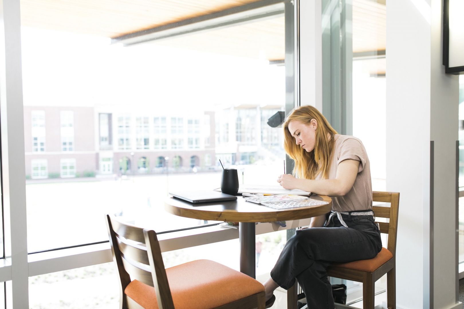 Online Bachelor’s in Fashion Merchandising | Liberty University