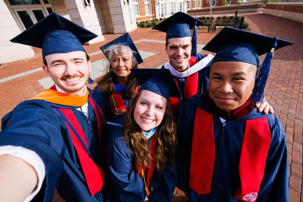 Associate Degree Online Programs | Liberty University