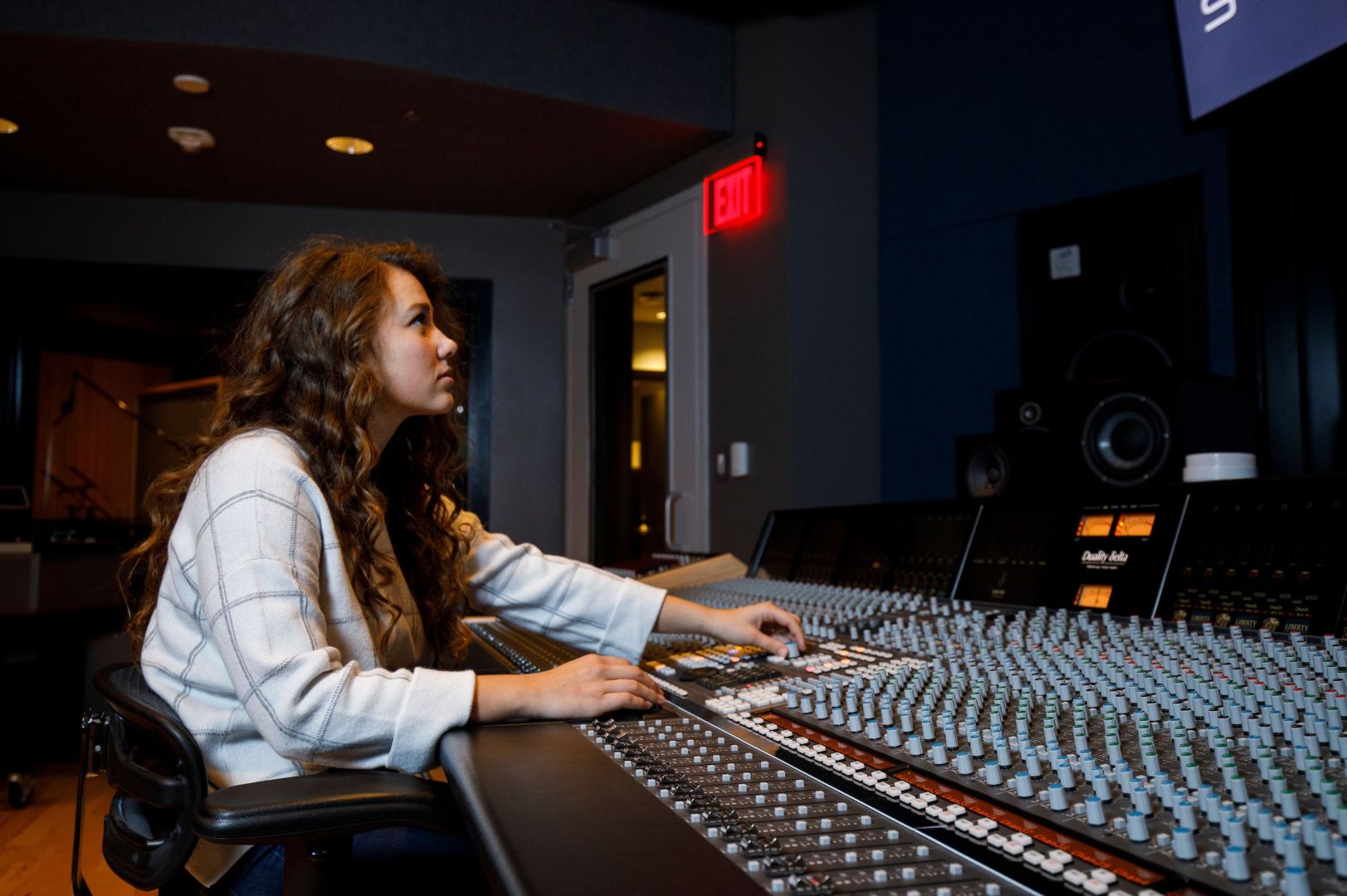 B.S. in Commercial Music Online | Music Production | Liberty University