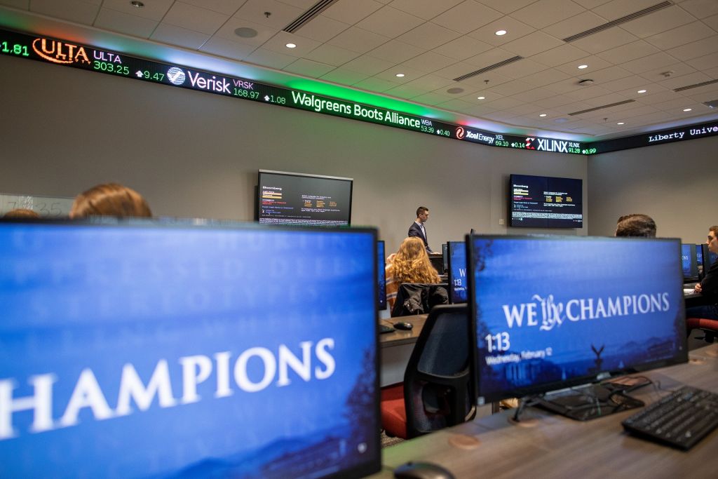 Bachelor’s Degree in Business | Economics | Liberty University